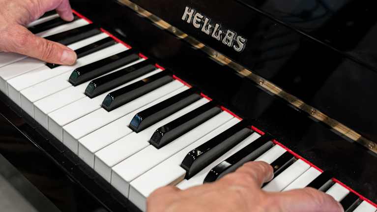 Miten Reima Pekola pystyy myymään tavaraa, jota saa ilmaiseksikin ...