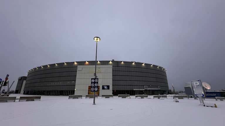 Authorities grant final permission for Helsinki arena sale | Yle News | Yle