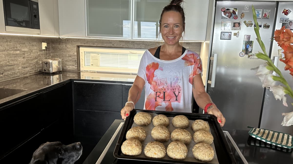 Hiihtouransa päättäneen Riitta-Liisa Roposen arki ei pyöri enää täysin ...