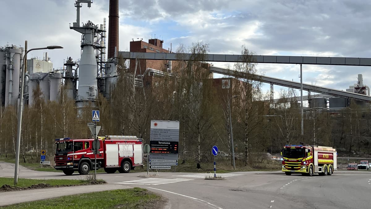 Sunilan tehtaan jätevedenpuhdistamolla syttyi tulipalo Kotkassa ...
