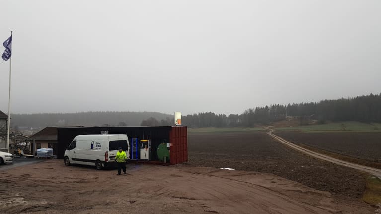 Ely-keskuksen mielestä Pekka Virtasen bensa-asema oli liian lähellä ...