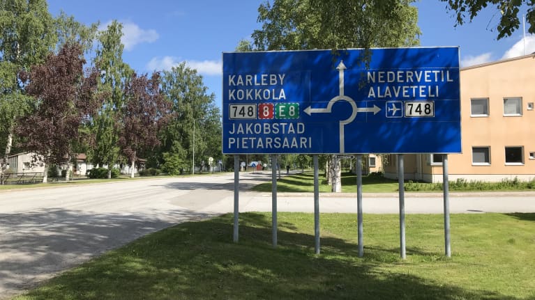 Nedervetilbor flaggar för att lösgöra sig från Kronoby kommun: ”Karleby ...