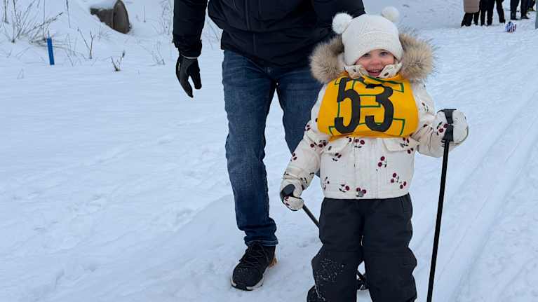 Snö och kyla ger skratt och glädje i skidspåret – stort intresse bland ...