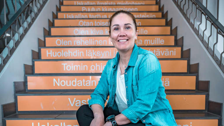 Historian tunnilla Anne Frankin taloon ja ympäristöopin tunnilla ...