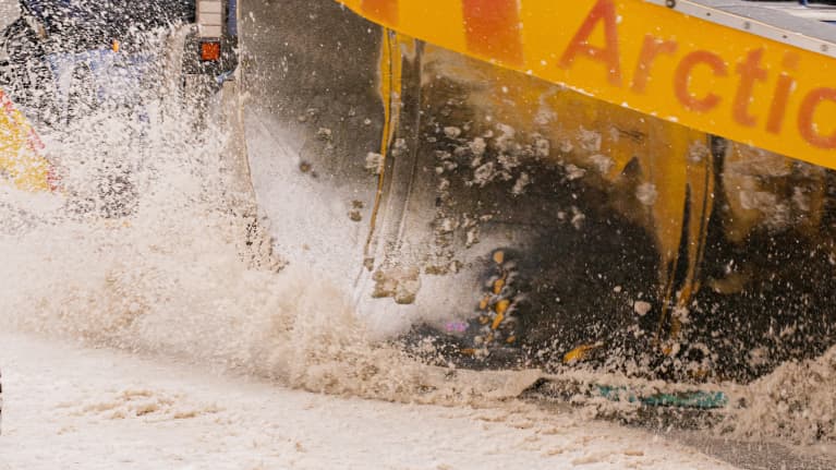 Aura-auto syttyi tuleen kesken ajon Janakkalassa | Kanta-Häme | Yle