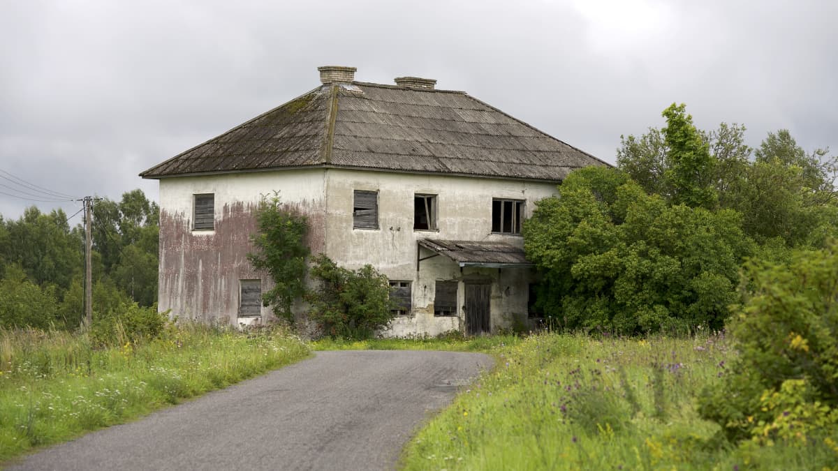 Viro on autiotalojen luvattu maa – neuvostoaikojen kolkkojen ...