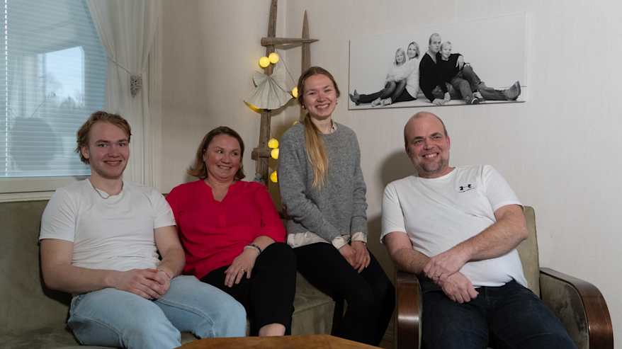 Severi Väre, 18, teki kuurona jääkiekkoilijana historiallisen maalin ...