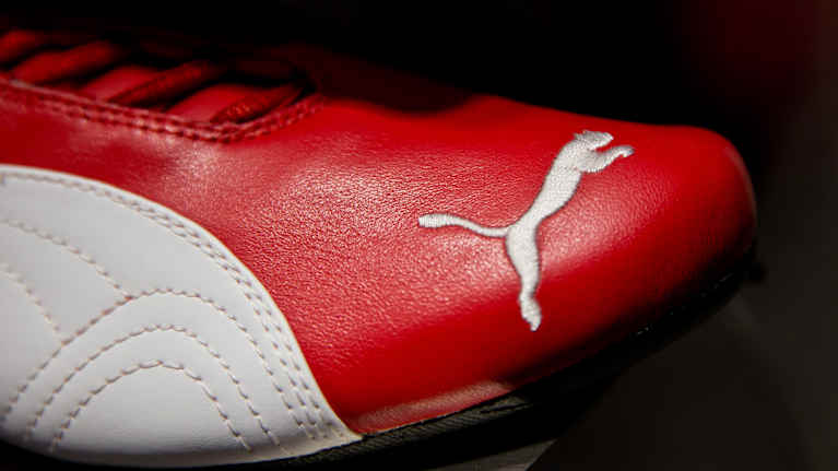 Adidas och Puma: Två bröder – en stor strid | Utrikes | Svenska Yle