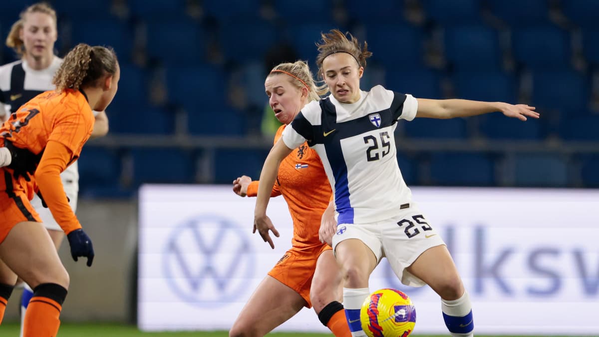 Vilma Koivisto ponnisti Helmareihin poikkeuksellisesti Rovaniemeltä ...