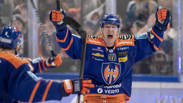 Kaksi merkittävää jatkosopimusta Tapparalle: mestarijoukkue menee ...