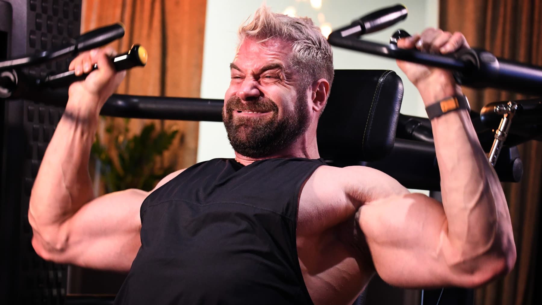 ”Keho luulee, että se tekee kuolemaa” – Andreas Hamberg ajaa itsensä ...