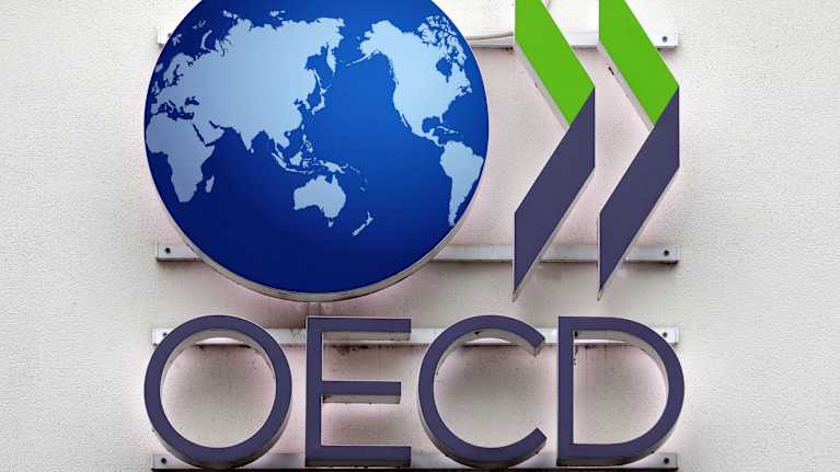 OECD trimmaa tämän vuoden kasvuennusteitaan | Uutisia lyhyesti | Yle ...