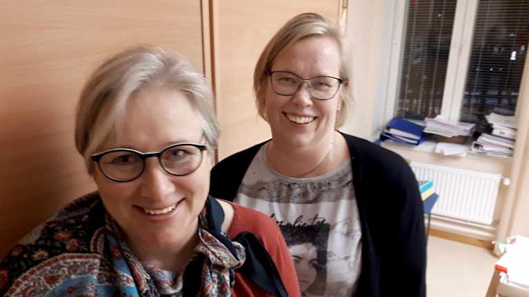 Ett givande men tufft jobb där hot dagligen förekommer ...