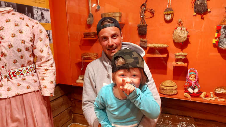 Dán vahku BUU-klubbenis sámemánát veahkehit prográmma láidesteaddji ...