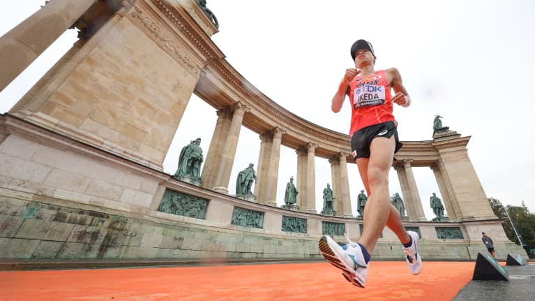 Valentin Kononen kertoo nyt, miten Aku Partasen Budapestin SE-sensaatio ...