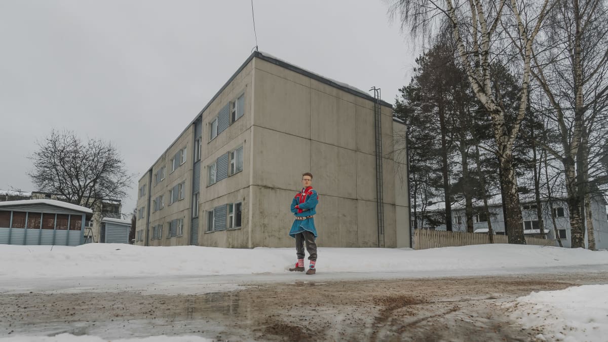 Ráppár Mihkku Laiti, 20, vihkkehallá, joatkágo boazodoallin vai ohcágo ...