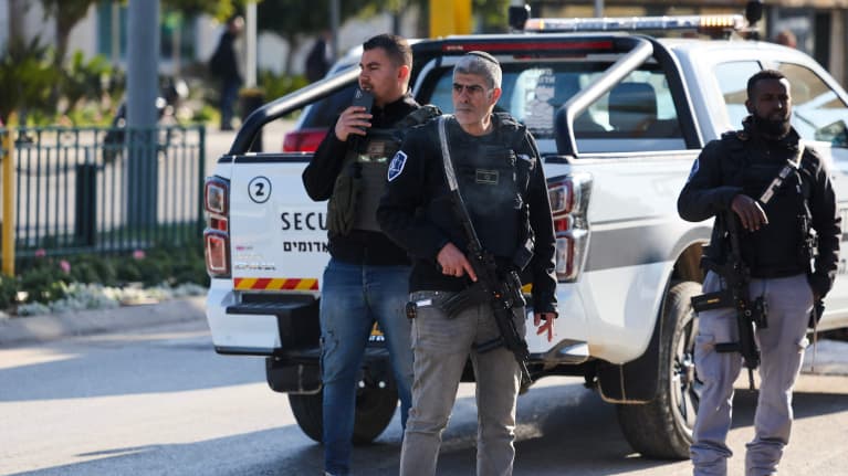 Israelin ja palestiinalaisalueiden väkivaltaisuudet kiihtyvät yhä ...