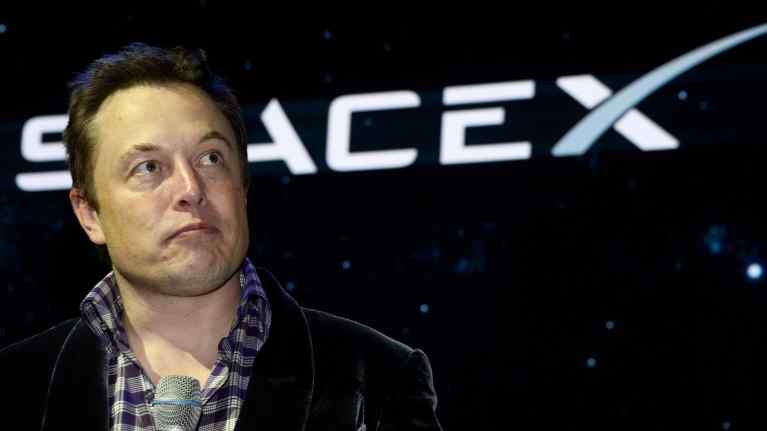 Analys: Elon Musk äger majoriteten av våra satelliter i rymden och nu ...