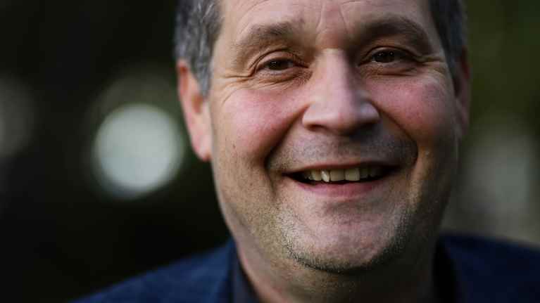 Jos ei huvita mennä töihin, pitäisi heti ottaa lopputili, kehottaa ...