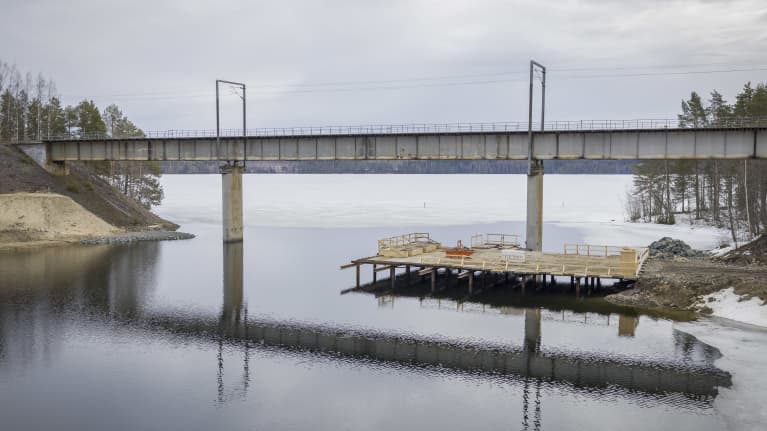 Syrjäsalmen sillan korvaamiseen on kaksi vaihtoehtoa – lyhimmillään liikennekatkos olisi päivien ...