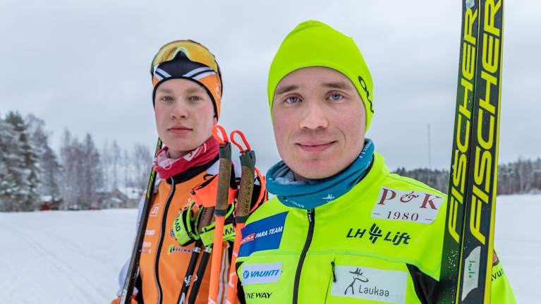 Kylkiluu hajalle ”autoa rassaillessa” – Inkki Inola haluaa olla ...