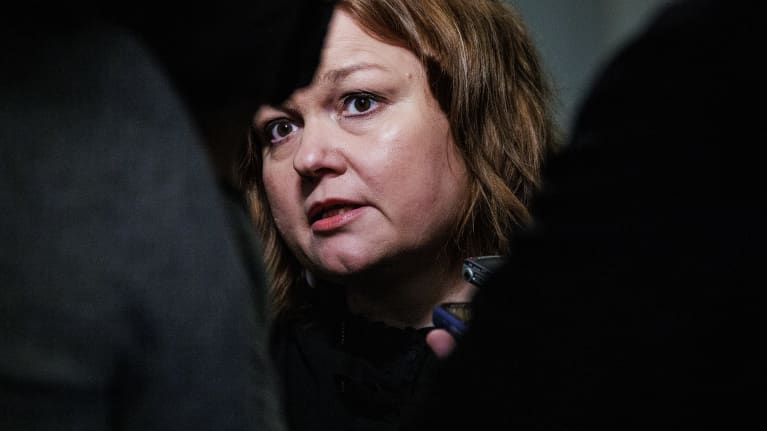 Krista Kiuru ger sig in i SDP:s ordföranderace – Timo Harakka låter bli ...