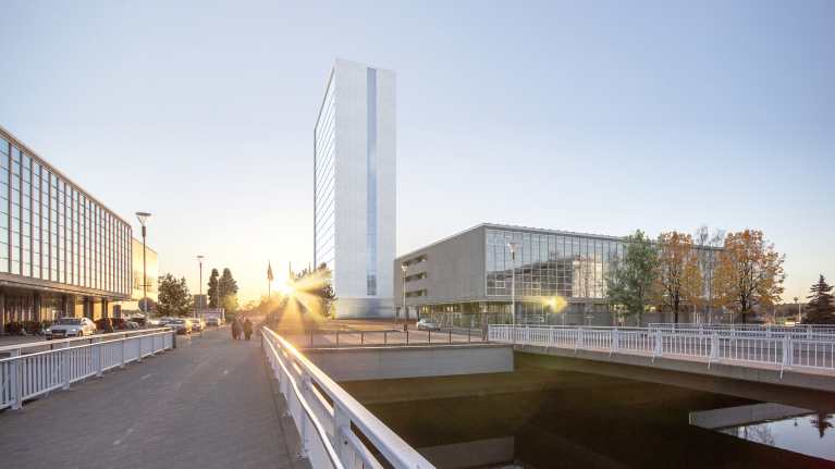 Tornihotellin valitukset ratkaistaan pian Oulussa – tästä jutusta näet ...