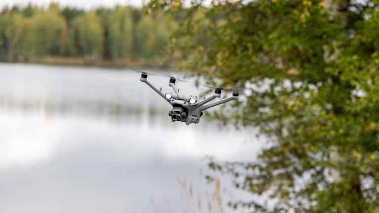 ”Säästämme aikaa ja henkiä”, sanoo vanhempi konstaapeli Teppo Koivisto ...