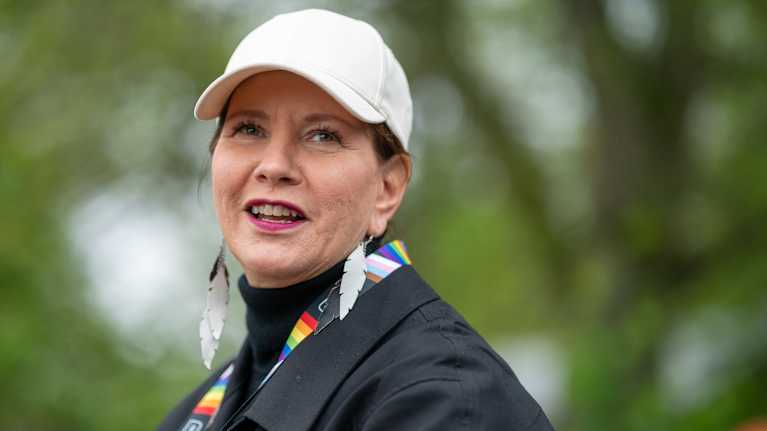 Helsinki Biennaali houkuttelee nyt laajempaa yleisöä – johtaja: ”Taiteesta ei tarvitse tietää ...