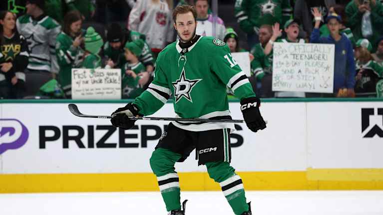 Arttu Hyry och Juha Jääskä NHL-debuterade, Roope Hintz blev ...