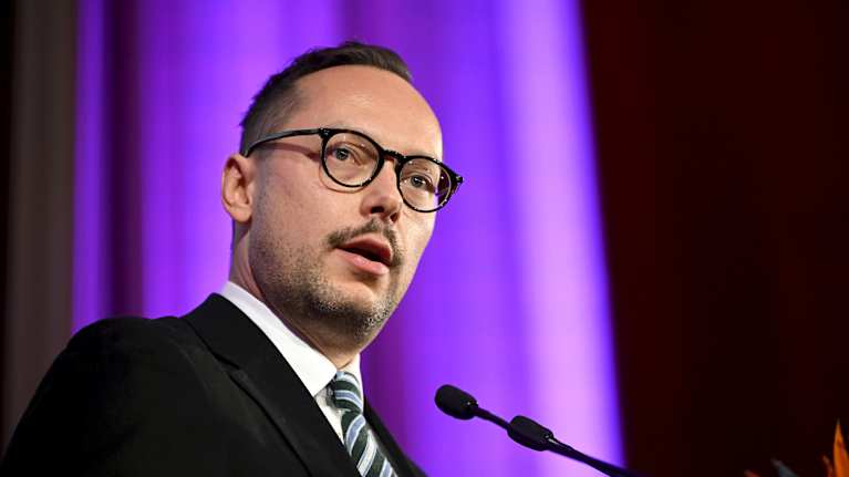 Bokep biduan panggung