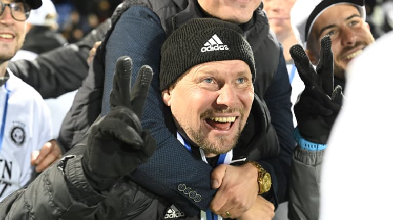 HJK on jälleen Suomen mestari, maalieron turvin! Katso, miten fanit ...