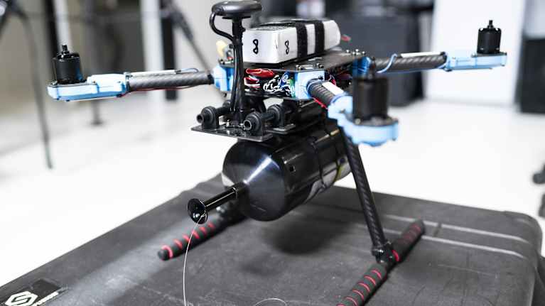 Hollanti käyttää 2,5 miljardia dollaria droonitorjuntaan | Uutisia ...