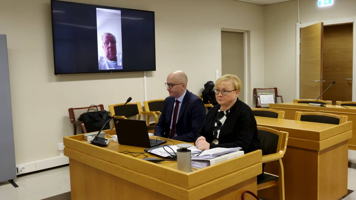 ”Uskoin aidosti” – Sunny Car Center -mies väittää yhä joutuneensa ...