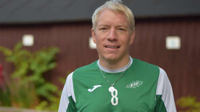 Ekenäsbon Eric Roos fick problem med värkande vad i triathlon i Kasnäs ...