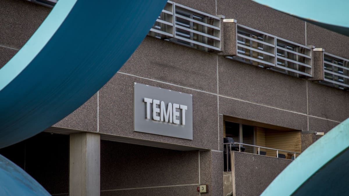 Viime vuoden kovatuloisin nainen Ulla Sjöström on säveltäjä Kaija ...