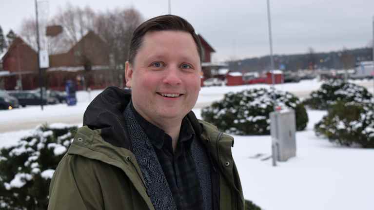 Statsvetare i Ingå: känslorna kring stålverksplanerna kan leda till bra ...