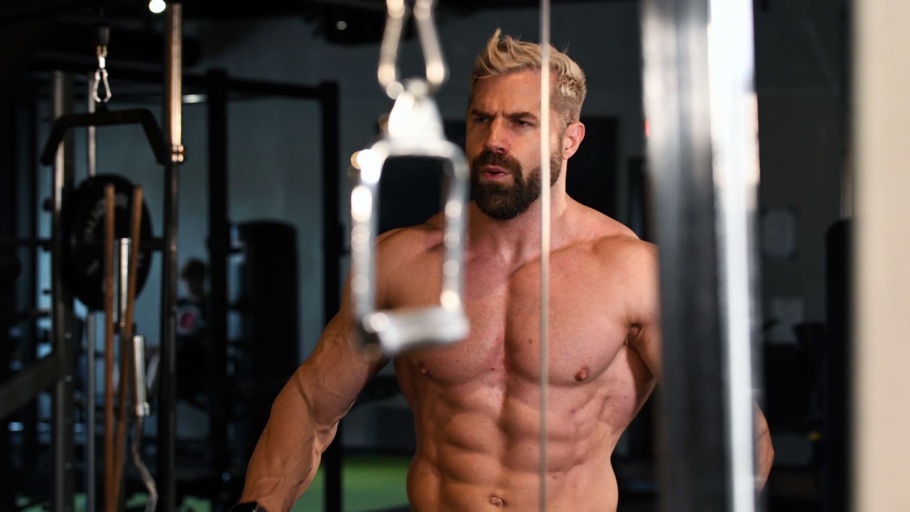 Andreas Hamberg växte från spinkig tonåring till kolossal fitnessatlet ...