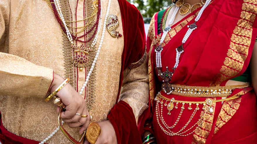 ”Intia on kuin Eurooppa” – katso upeat kuvat tänään juhlitusta Intia ...