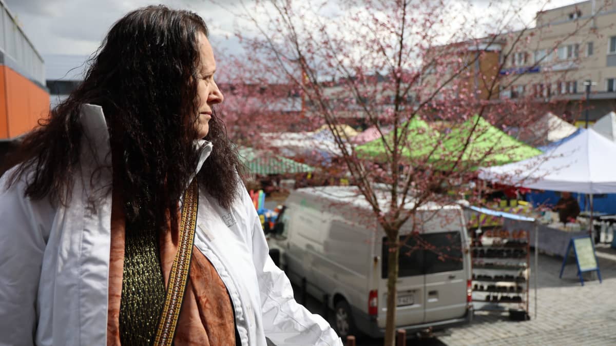 Koko ulosottojärjestelmä pitäisi räjäyttää, sanoo kymmenillä tuhansilla ...