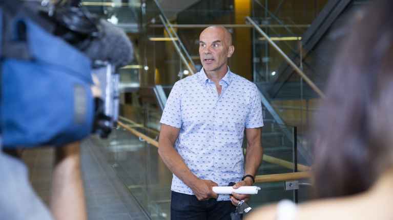 PS:n puoluesihteeri: Aseen käytöstä epäilty Vornanen on vapautettu ...