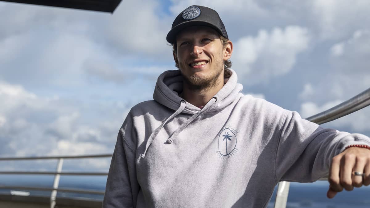 Eetu Luostarinen paljastaa, millainen tilanne tuhosi NHL-finaalit ...