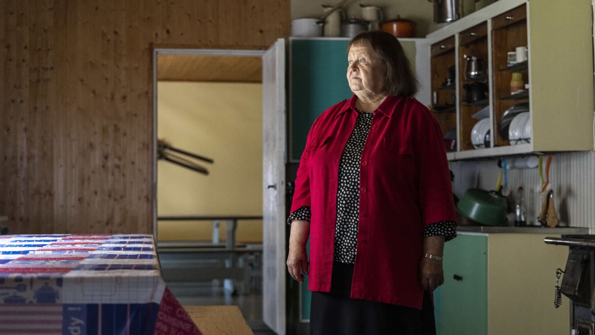 "Elämänluukku" suojasi tukkikämpän emäntää häirinnältä – yksi nainen ...