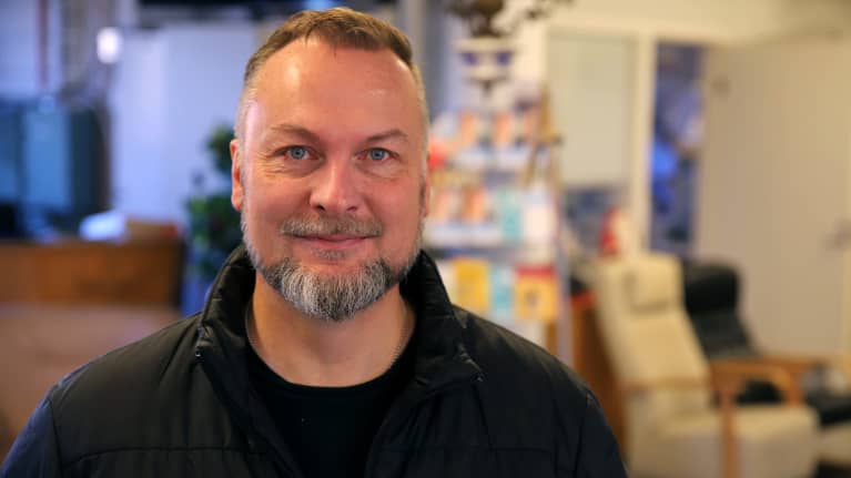 Ruokajono kasvaa, mutta tarjottavaa on entistä vähemmän: "Monesta ...