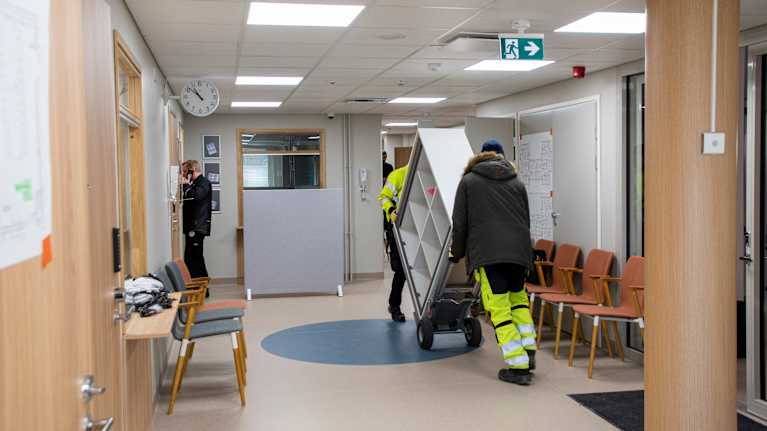 Hotet mot hälso­stationerna i Sibbo och Lappträsk möts av kritik | Östnyland | Svenska Yle