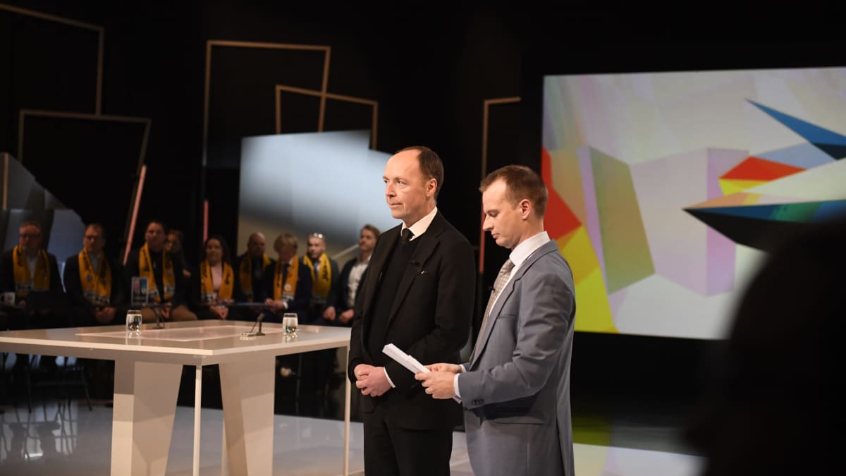 Neljä huippukohtaa Jussi Halla-ahon presidenttitentistä | Politiikka | Yle