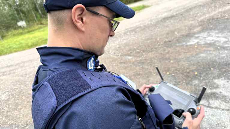 ”Säästämme aikaa ja henkiä”, sanoo vanhempi konstaapeli Teppo Koivisto ...