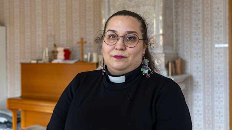 Näin valmistaudut omiin hautajaisiisi – seurakunnat järjestävät ...