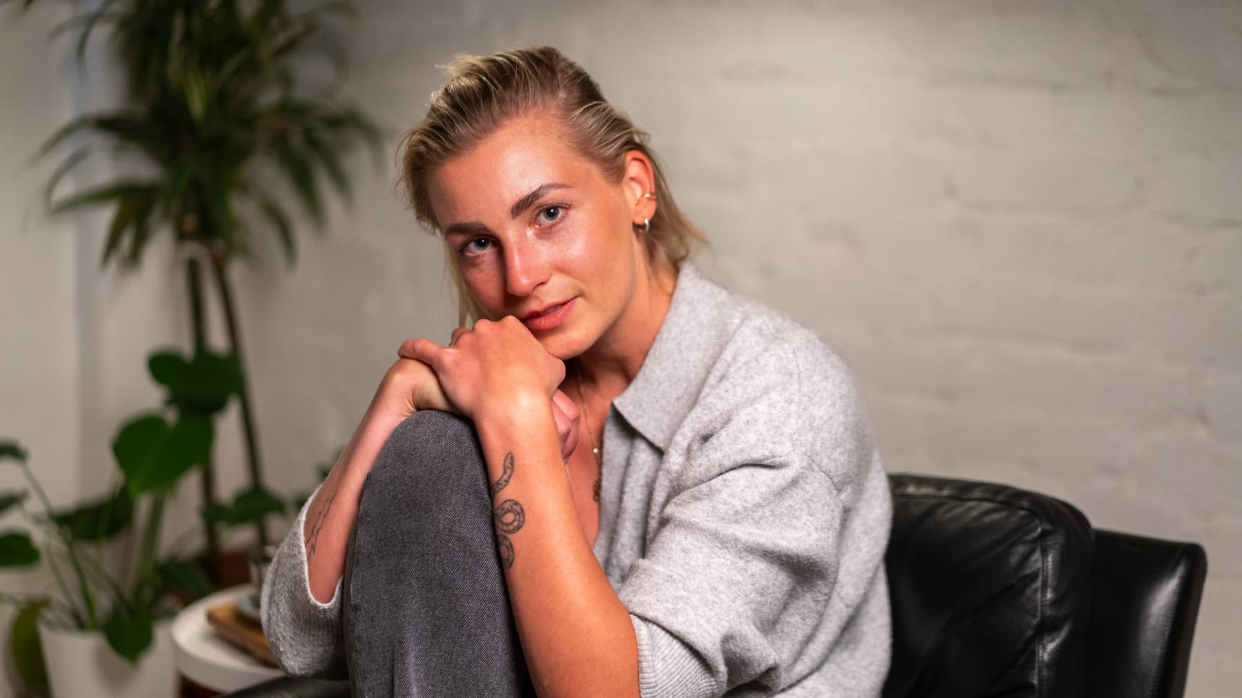 Radion aamujuontaja Karoliina Tuominen nukkuu ”maailman surullisimmalla ...