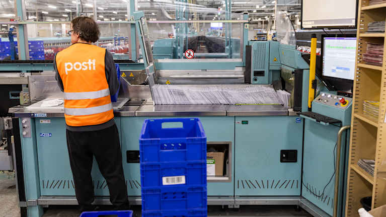 Tänään luvassa tuulenpuuskia, ukonilmaa ja korkeita hellelukemia ...